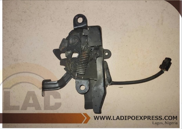 Bonnet catcher camry 2007-2011 - Ladipo Express
